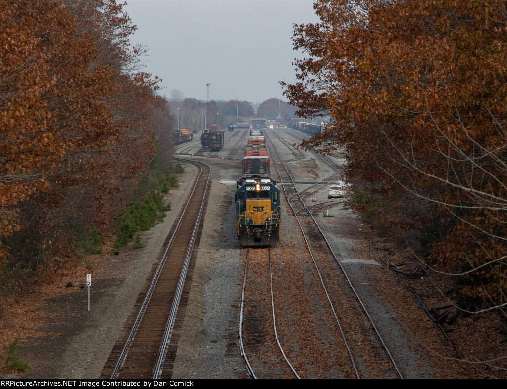 Y100 with CSX 6004 Switches Rigby Yard